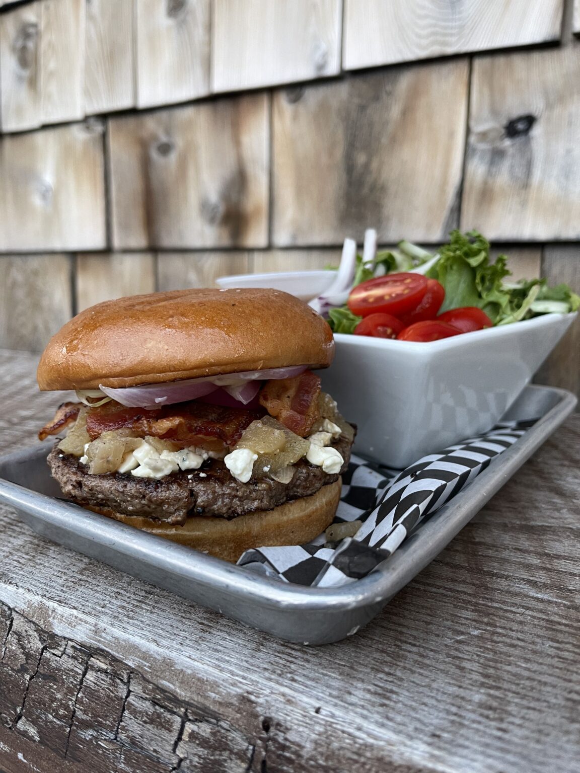 Bohemian Pizza and Tacos – Litchfield Restaurant and Beer Garden